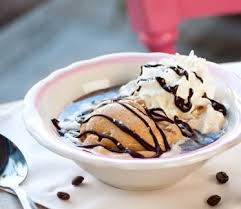 Seattle's Best Cupcakes and Ice Cream | Choose your own toppings ...